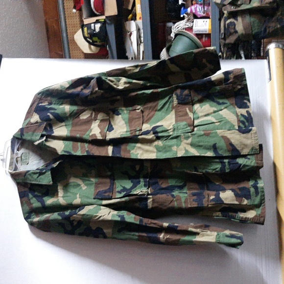 U.S. Army | Jackets & Coats | Authentic Iraq War Army Jacket See ...